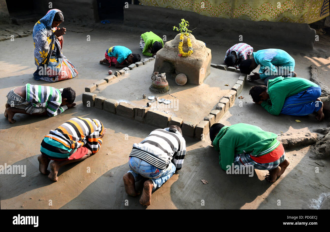 Ritual prayer hi-res stock photography and images - Alamy