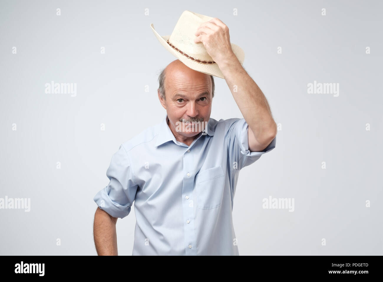 Hat off salute hi-res stock photography and images - Alamy