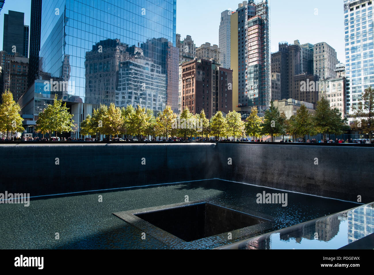 View across the 9/11 memorial reflecting pool Stock Photo - Alamy