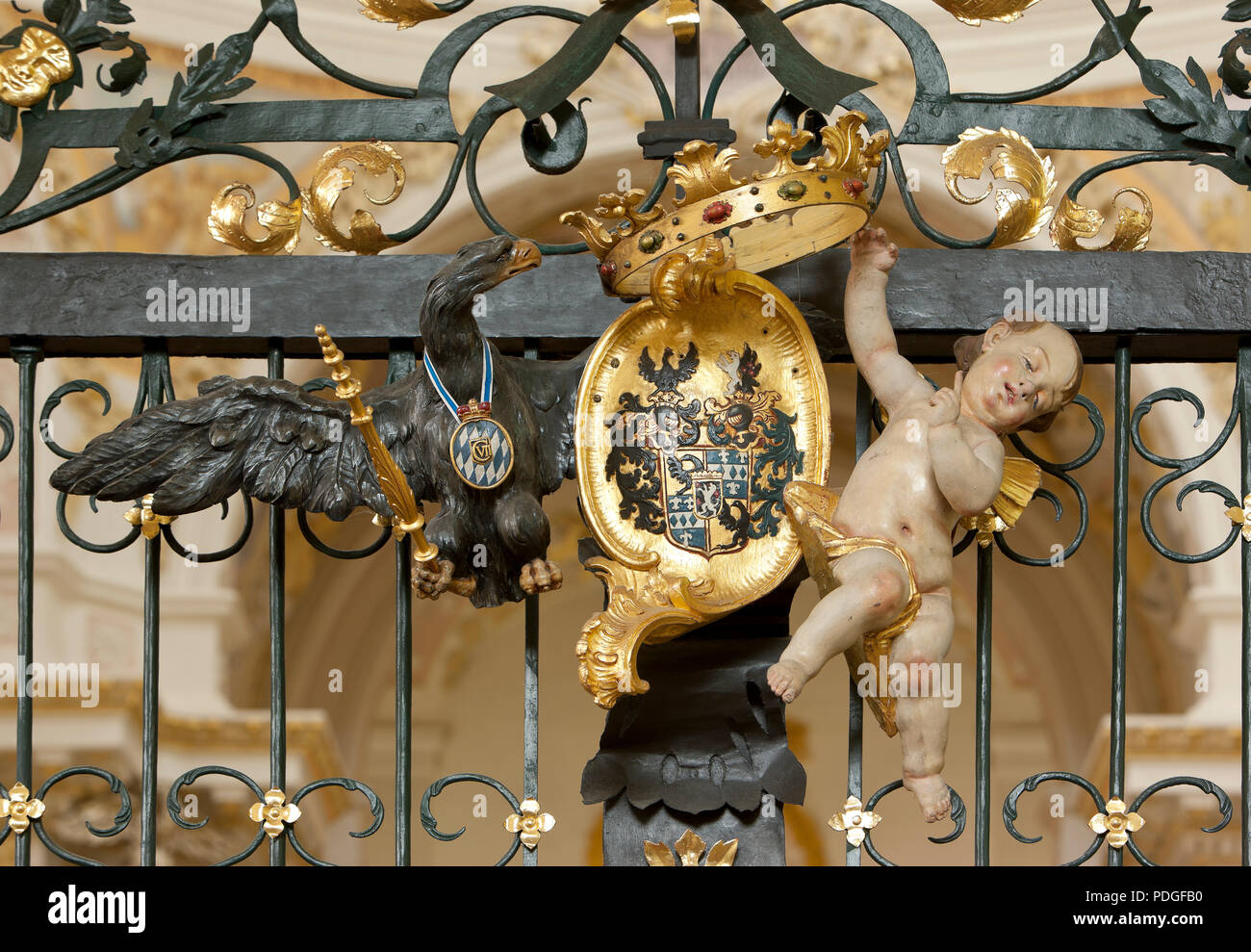 Wallfahrtskirche Maria-Hilf, Freystadt, Schmuckwappen, Hochbarock, erbaut 1712 - 1714 von ...