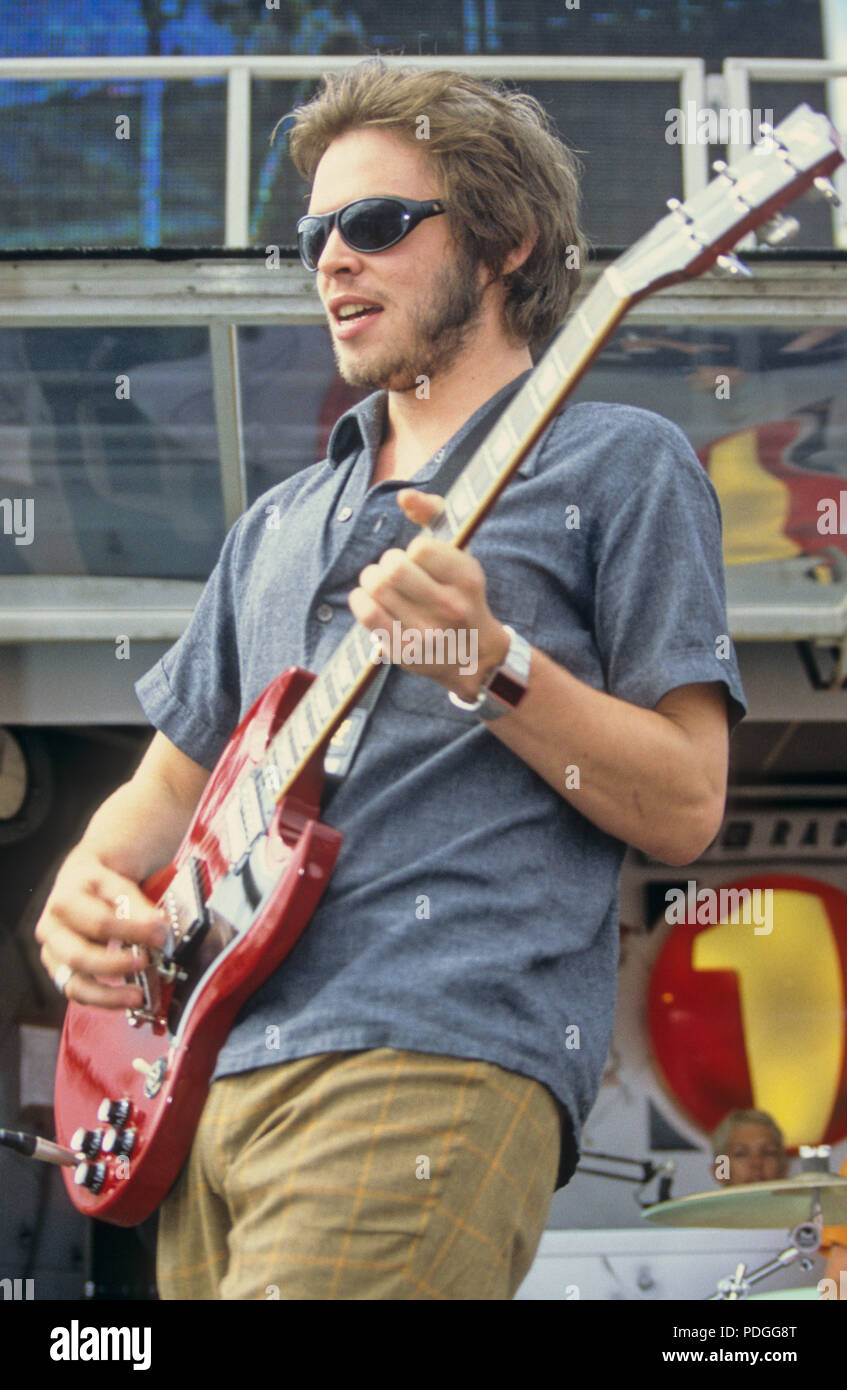 Supergrass band hi-res stock photography and images - Alamy