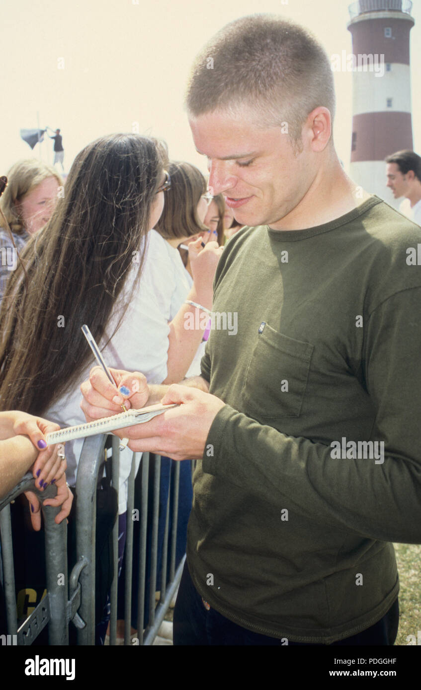 Radio 1 roadshow hi-res stock photography and images - Alamy