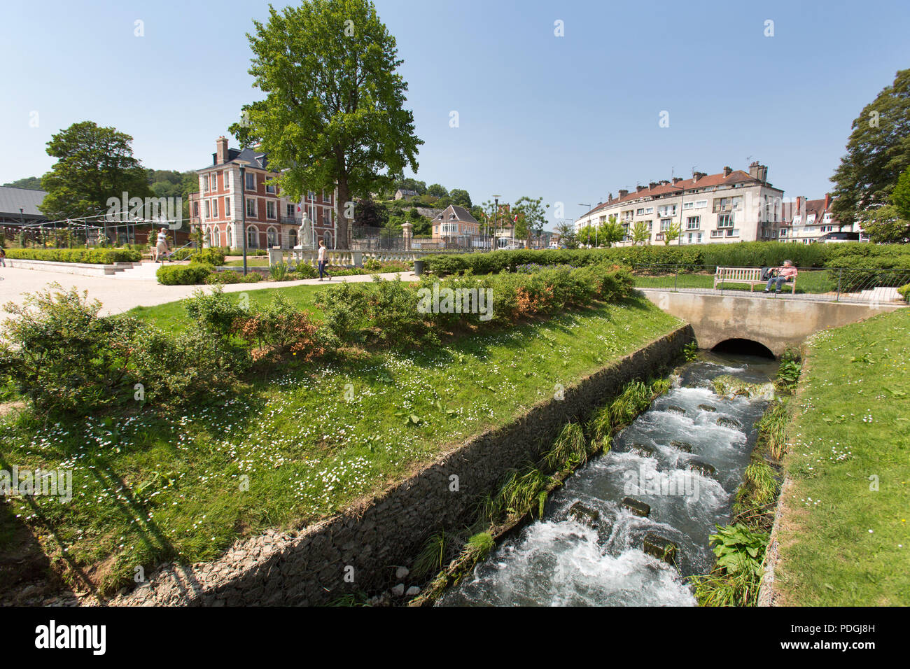 Caudebec en caux hi-res stock photography and images - Alamy