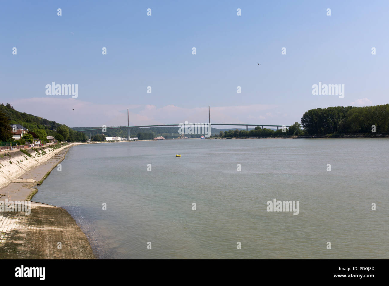 Town of Caudebec-en-Caux, France. The River Seine with Caudebec-en-Caux ...