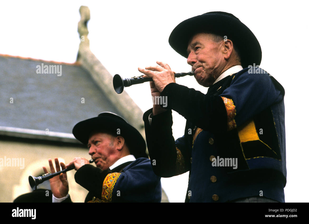 Traditional breton clothing hi-res stock photography and images - Alamy