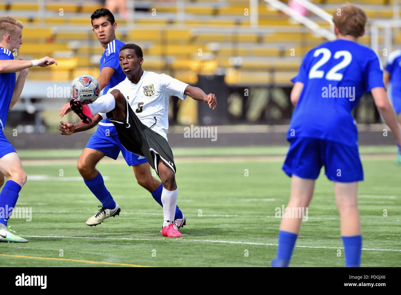 Deflection hi-res stock photography and images - Alamy