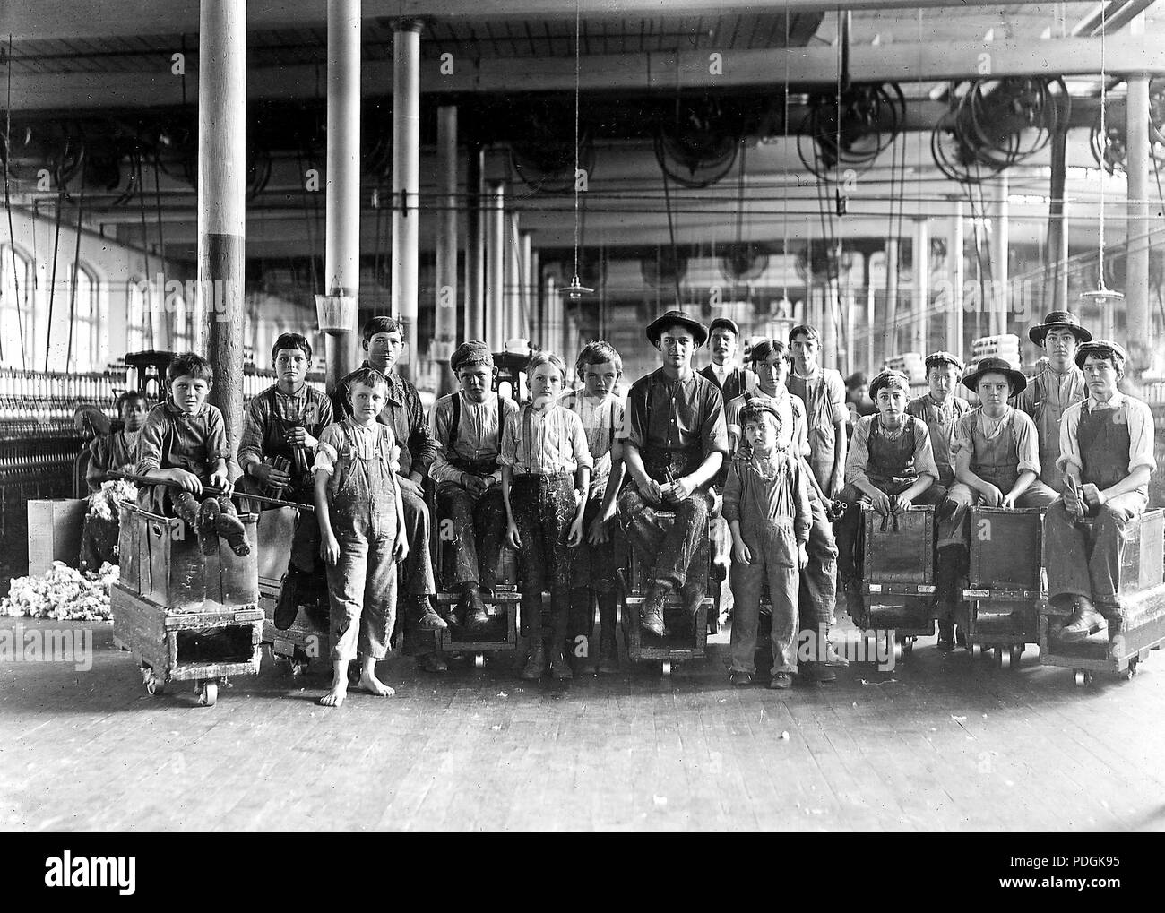 A few of the doffers and sweepers in the Mollahan Mills. Newberry, S.C ...