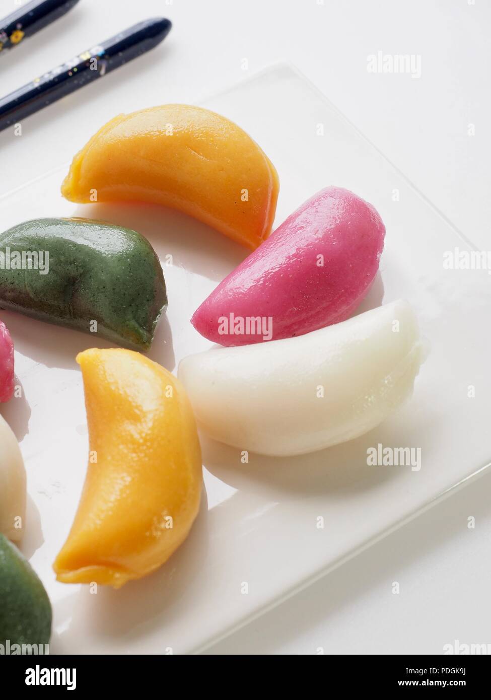 Wind tteok hi-res stock photography and images - Alamy