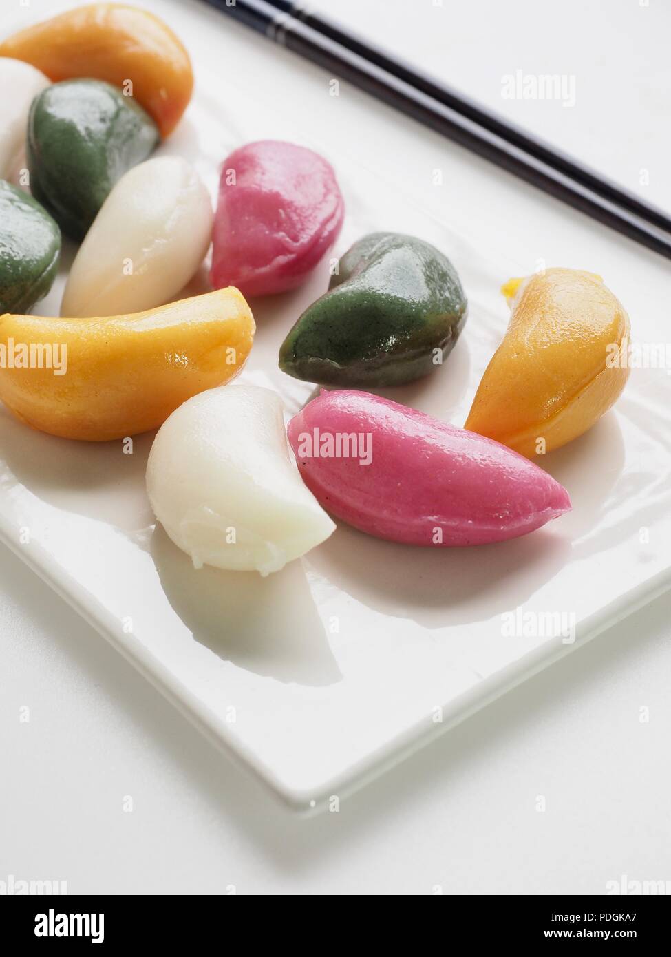 Wind tteok hi-res stock photography and images - Alamy