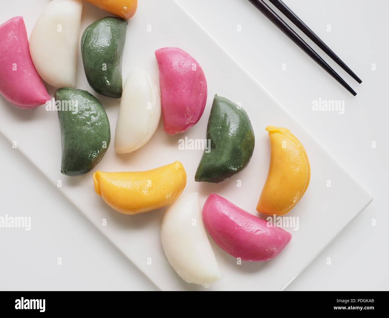 Asian food Songpyeon, Wind tteok Stock Photo - Alamy