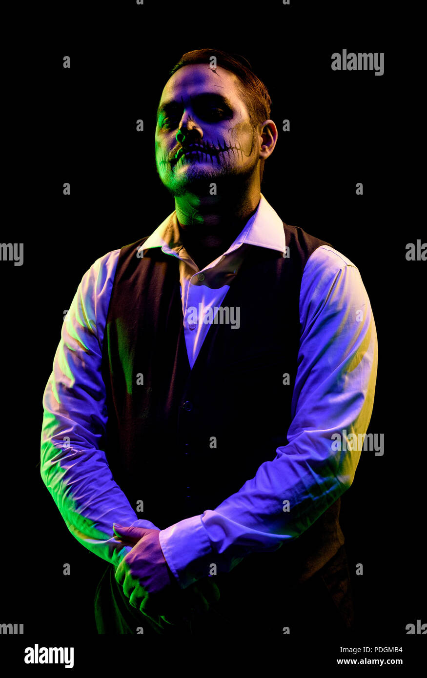 Gothic sinister man hi-res stock photography and images - Alamy
