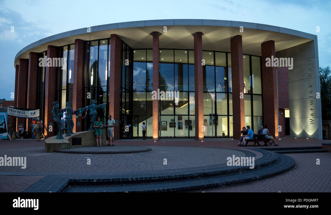 School buildings uk hi-res stock photography and images - Alamy