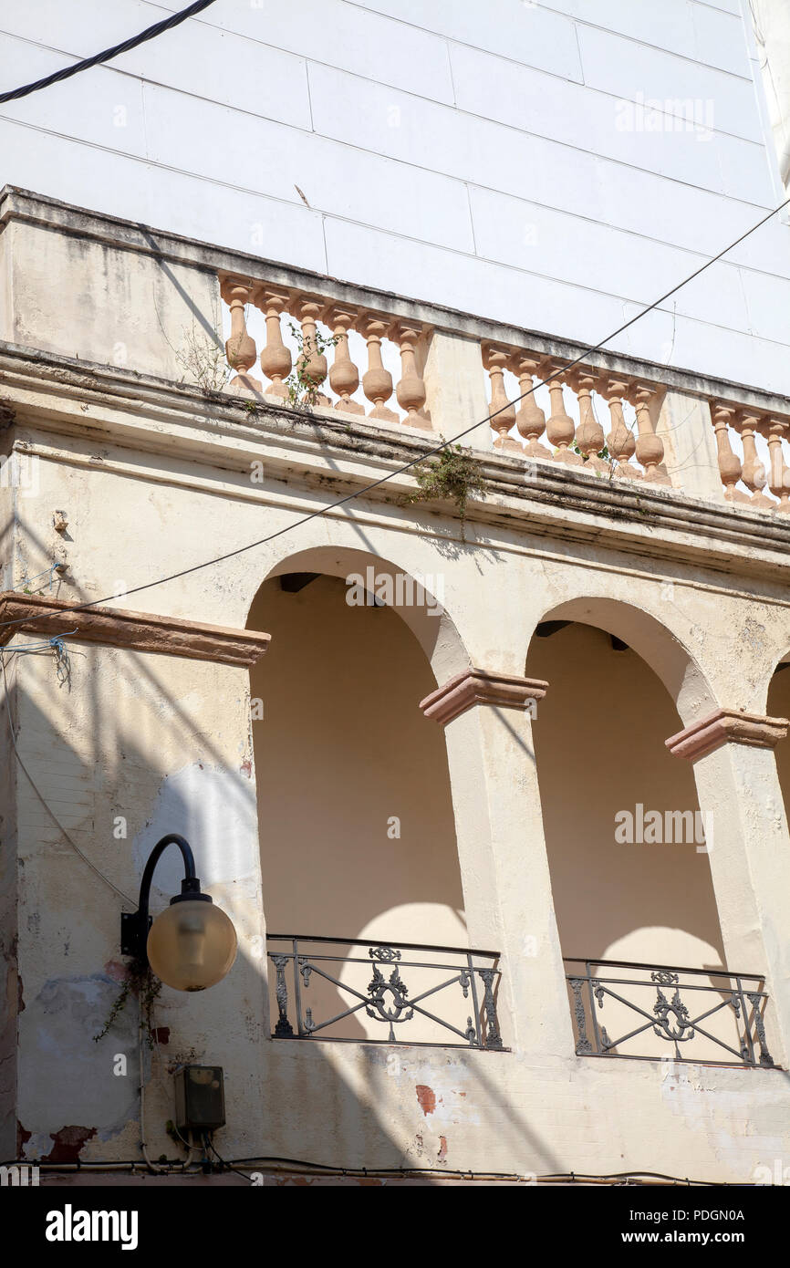 Arched balcony hi-res stock photography and images - Alamy
