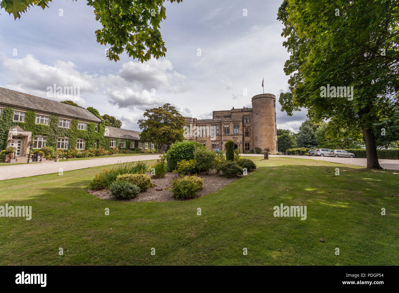 Best western walworth castle hi-res stock photography and images - Alamy