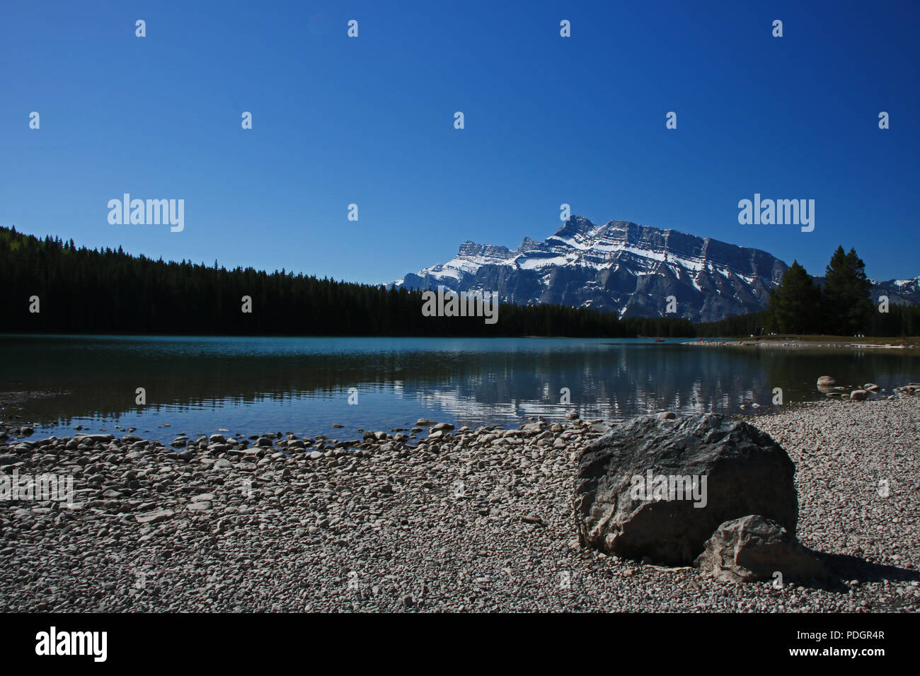 Two Jack Lake. Banff National Park, Alberta, Canada Stock Photo - Alamy