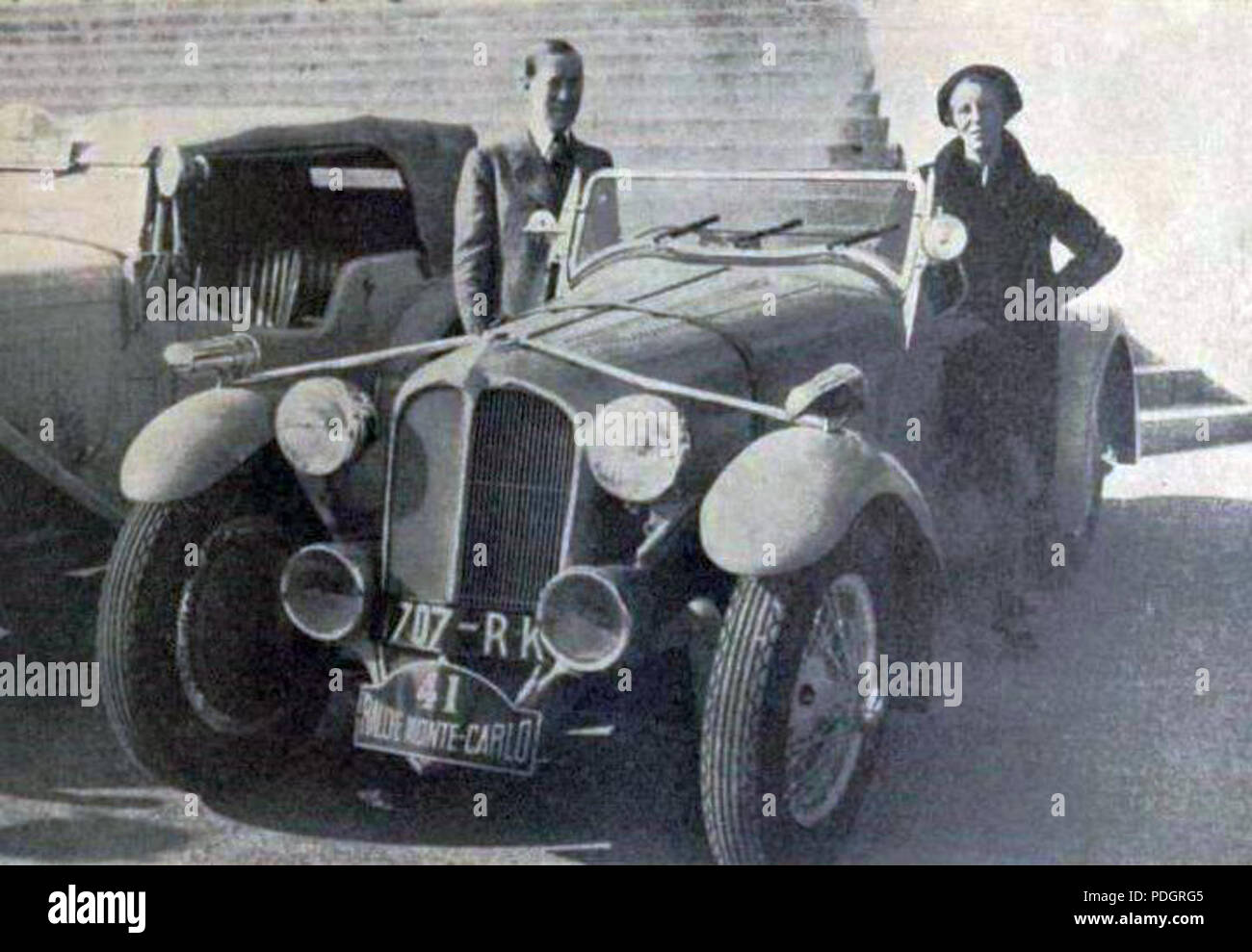 201 Laury et Lucy Schell, deuxièmes du rallye Monte-Carlo 1936 sur ...