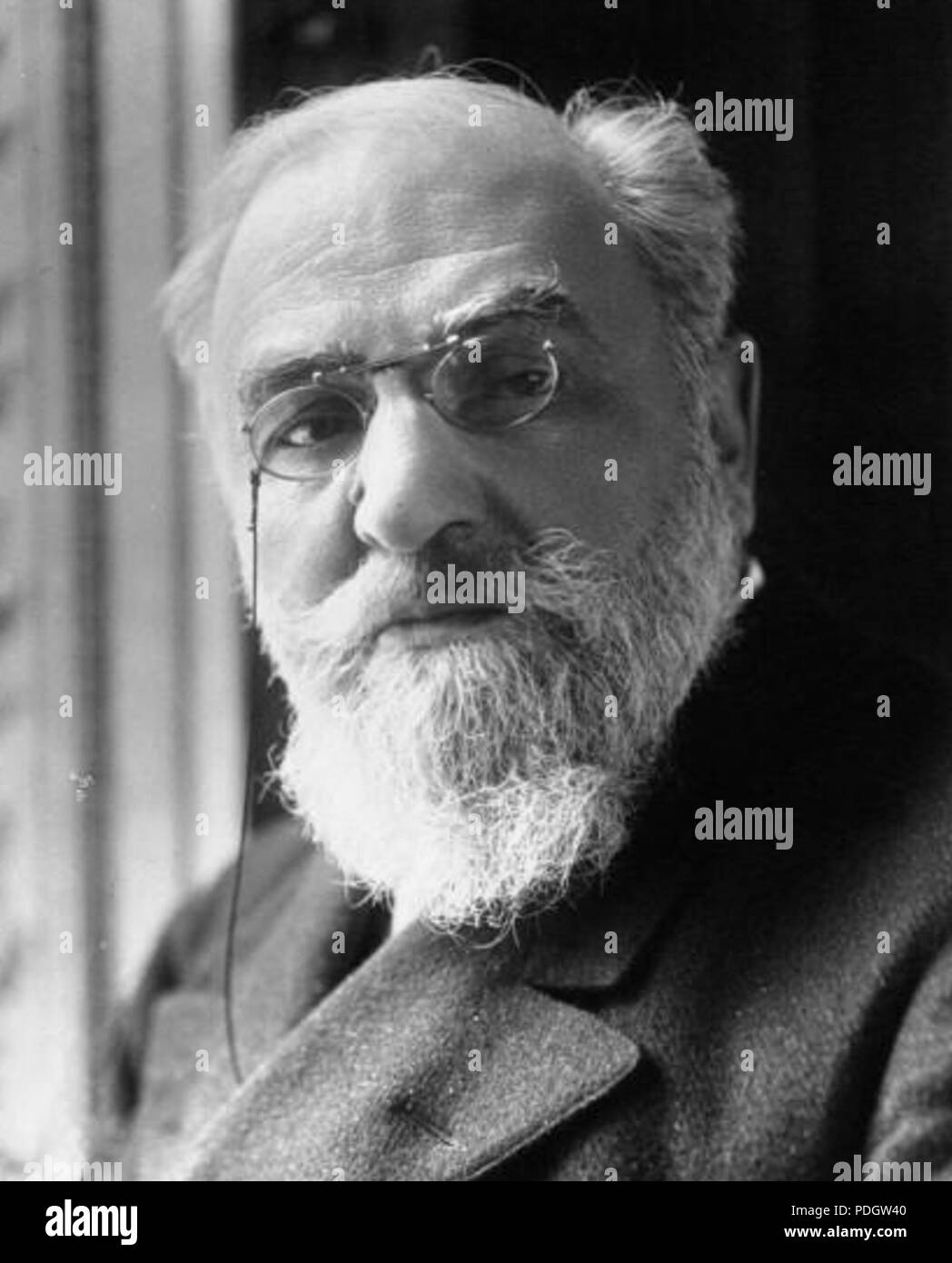 Bourgeois leon hi-res stock photography and images - Alamy