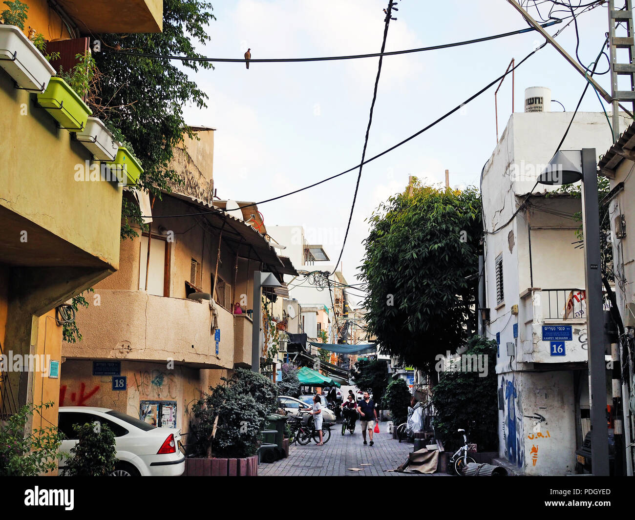 Street in Florentin neighbourhood, Tel Aviv, Israel Stock Photo - Alamy