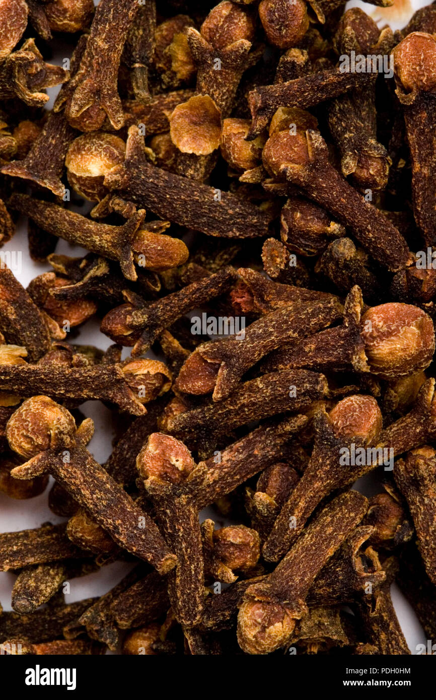 dried cloves closeup. background Stock Photo - Alamy