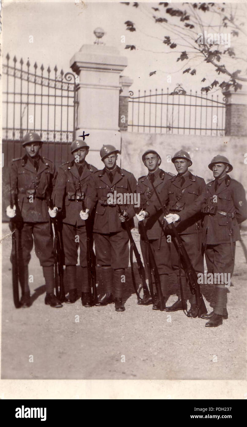 Officer training history hi-res stock photography and images - Alamy