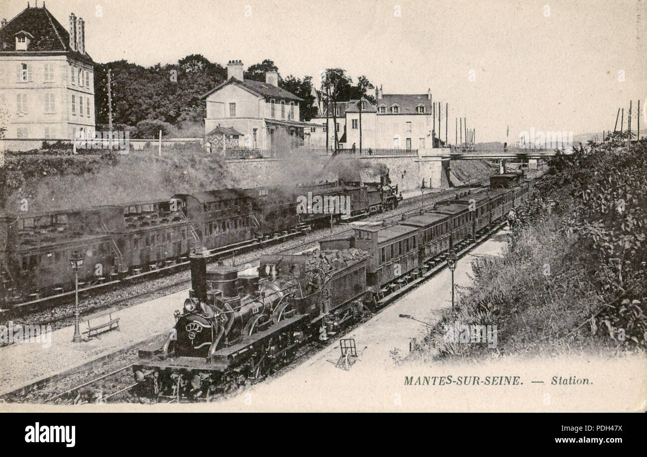 Mantes hi-res stock photography and images - Alamy