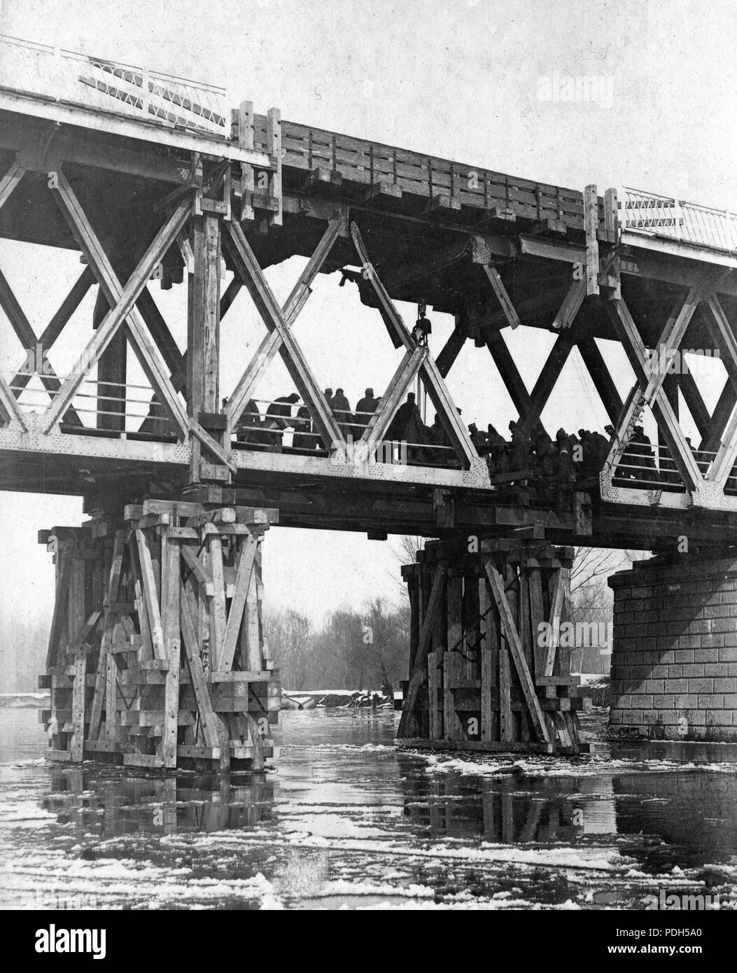 276 Railway bridge, war damage, sapper, bridge building, river, First ...