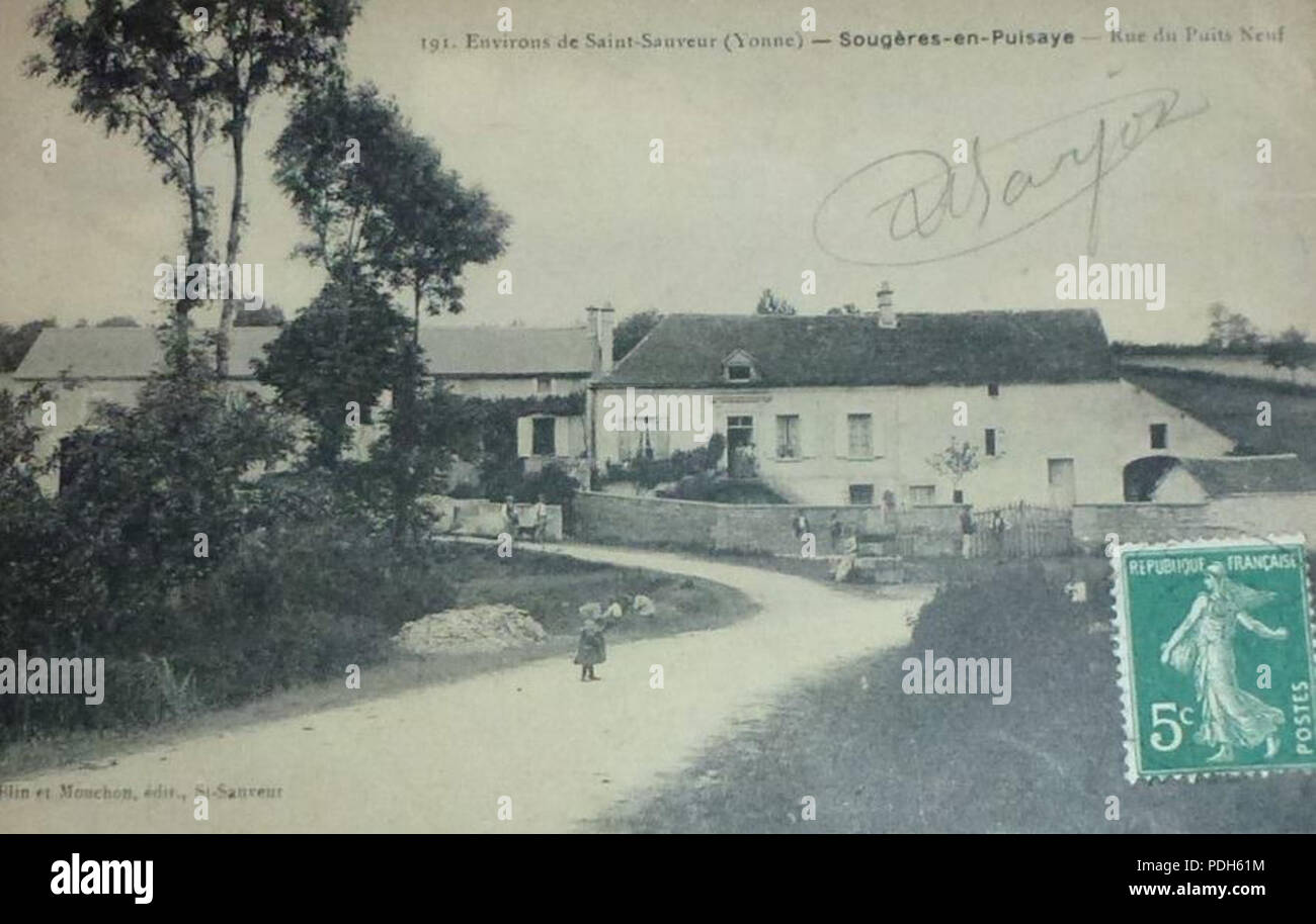 Rue neuf hi-res stock photography and images - Alamy