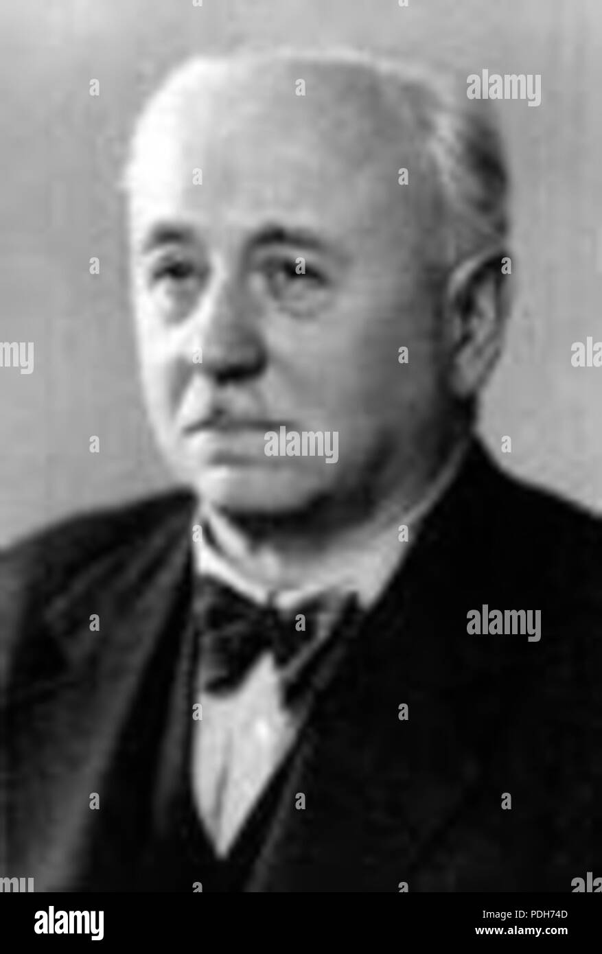 Taub hi-res stock photography and images - Alamy