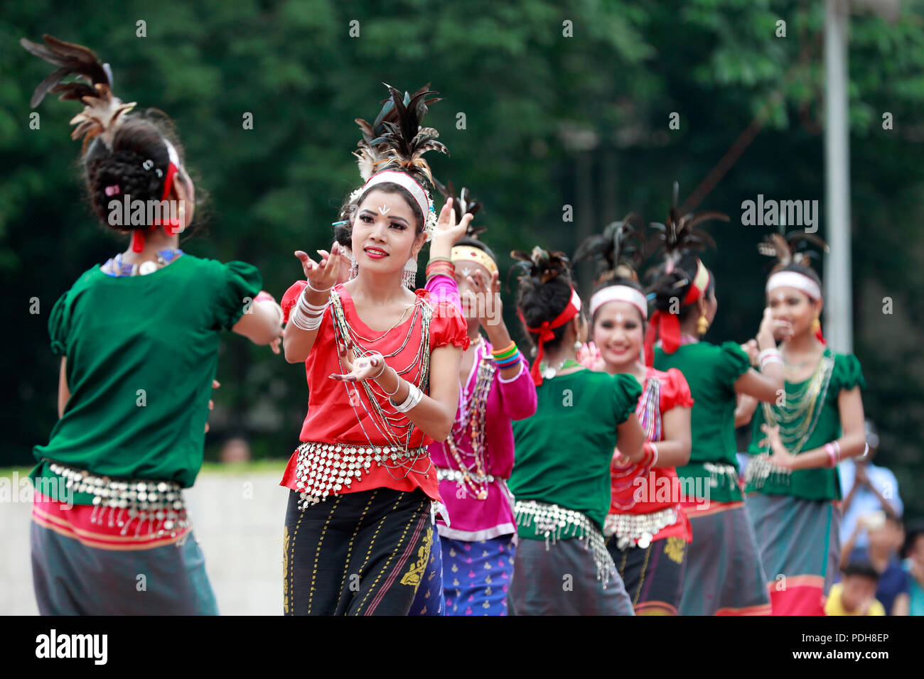 Indigenous artists hi-res stock photography and images - Alamy