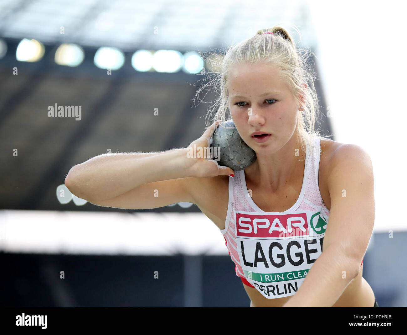 TheApricity - Page 1563 - Italic Roots