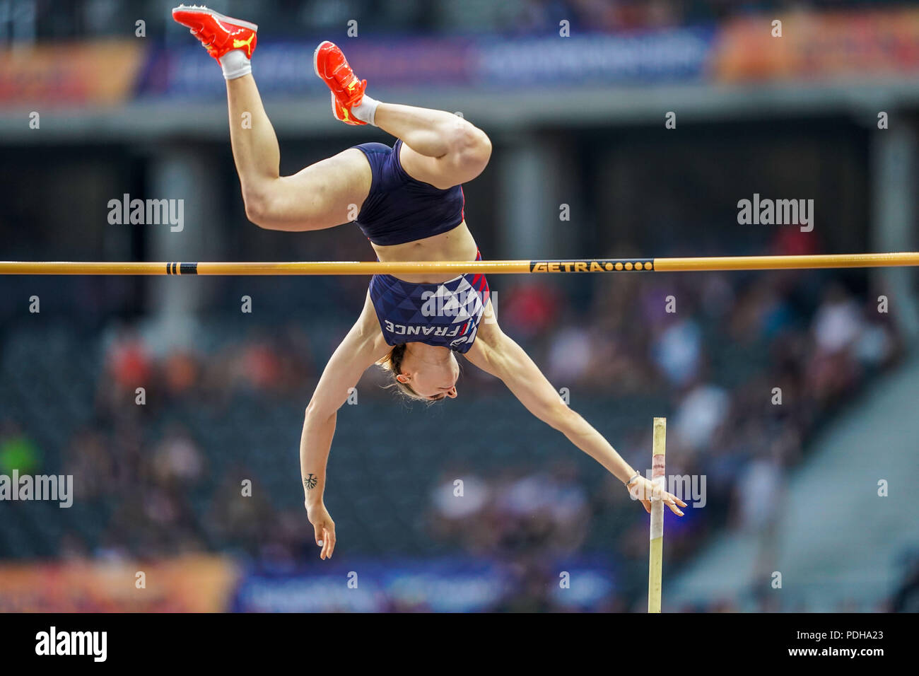 France pole vault hi-res stock photography and images - Alamy
