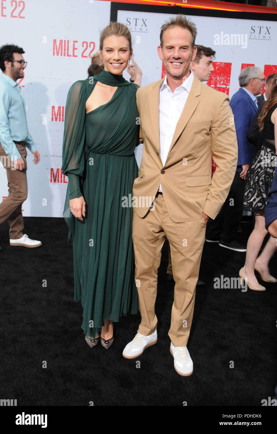 Lauren cohan l hi-res stock photography and images - Alamy