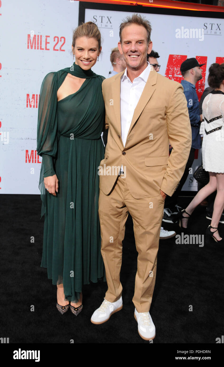 Lauren cohan l hi-res stock photography and images - Alamy