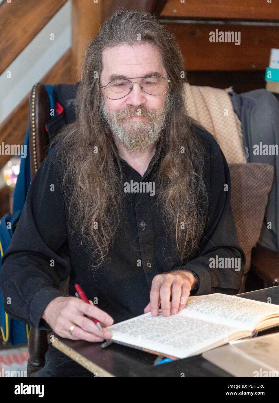 Neuss, Germany. 09th Aug, 2018. The bestselling author Wolfgang ...