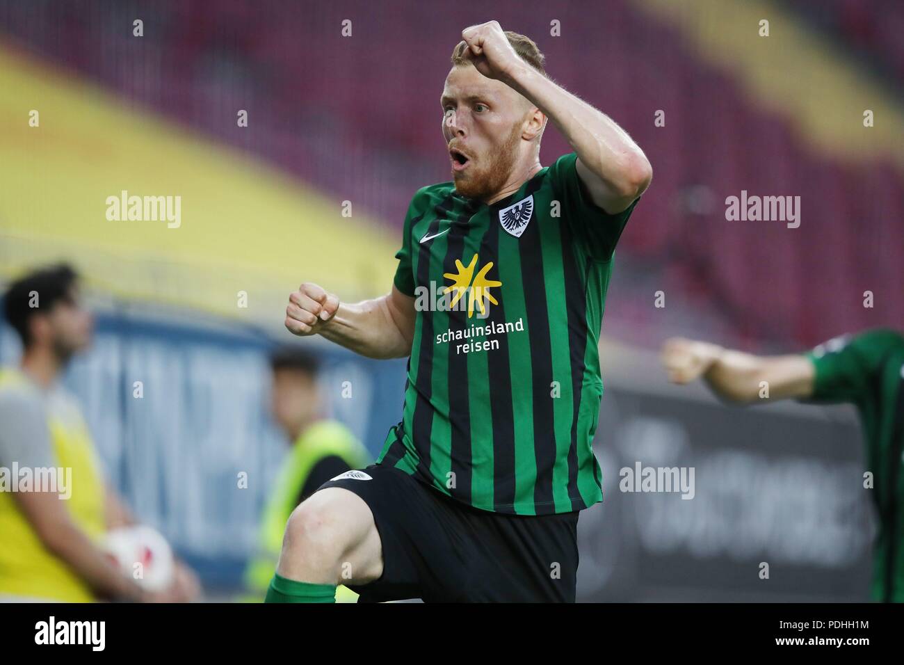 Menig fabian hi-res stock photography and images - Alamy