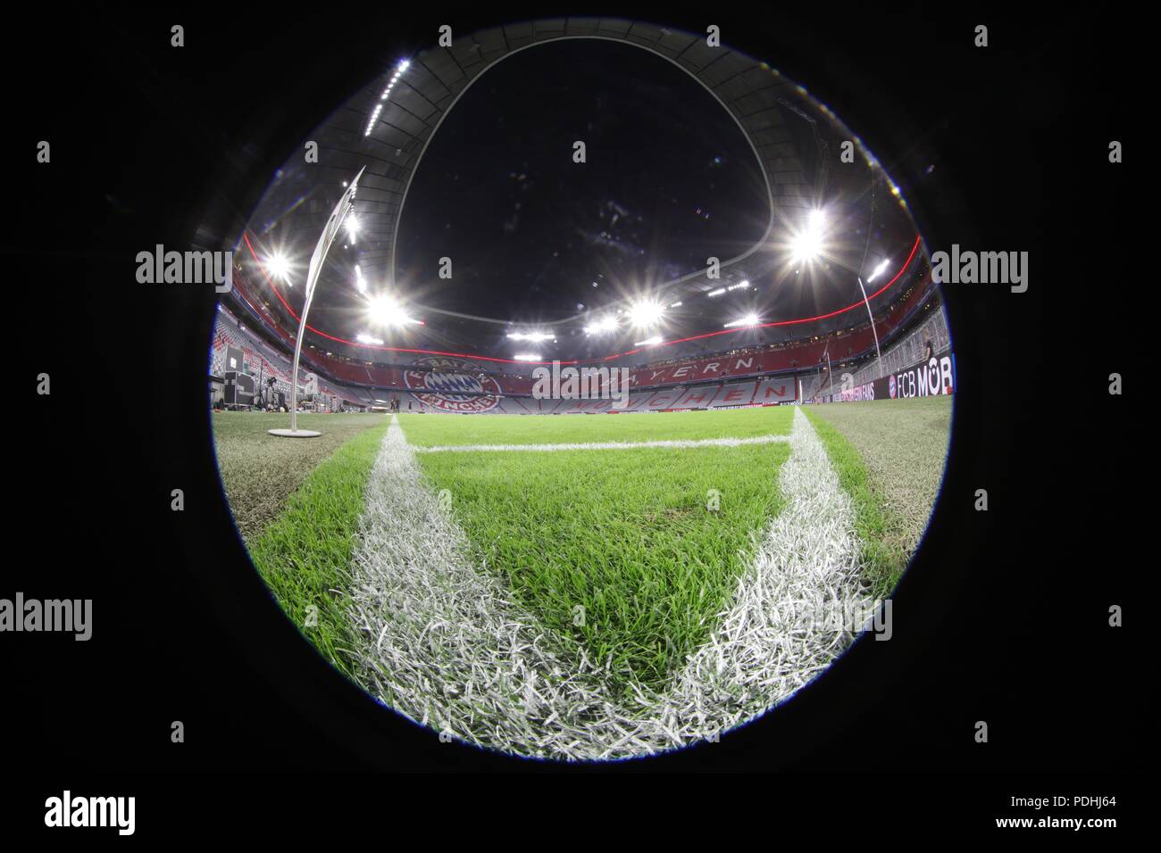 Fisheye test hi-res stock photography and images - Alamy