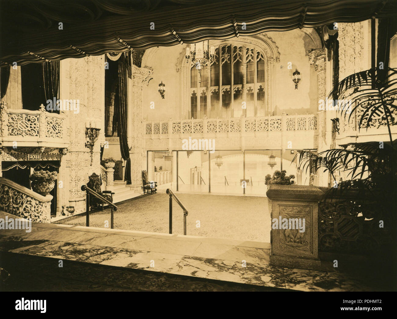 82 Main foyer of Regent Theatre, Melbourne, 1929 (4773152131 Stock ...