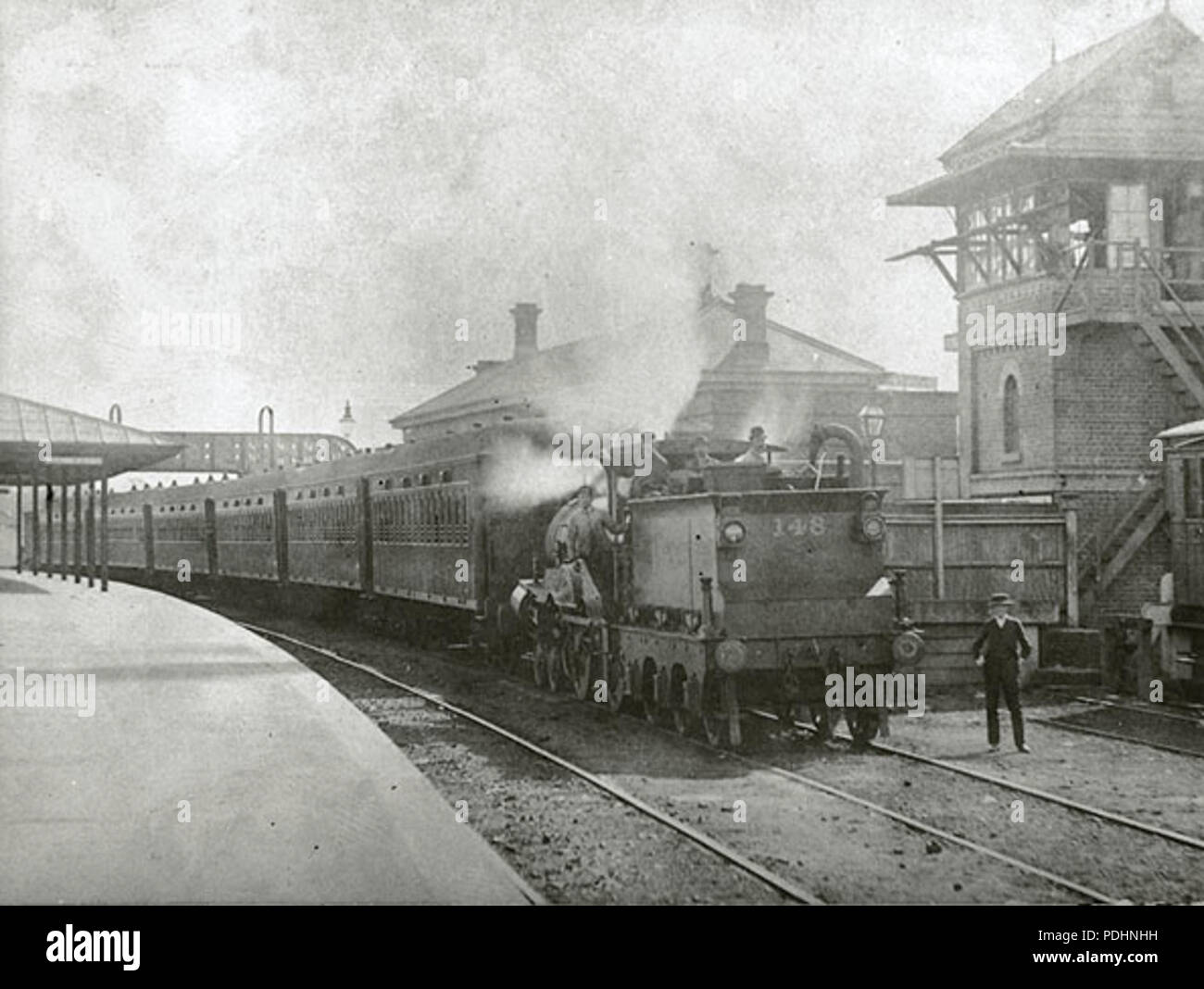 Parramatta railway station hi-res stock photography and images - Alamy