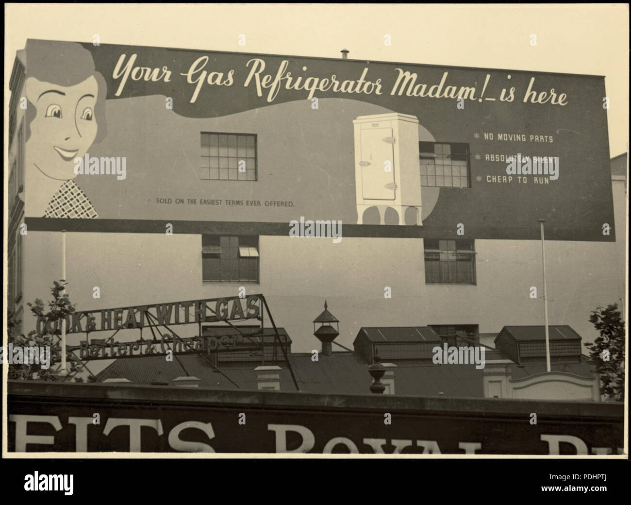 Gas advertising hi-res stock photography and images - Alamy