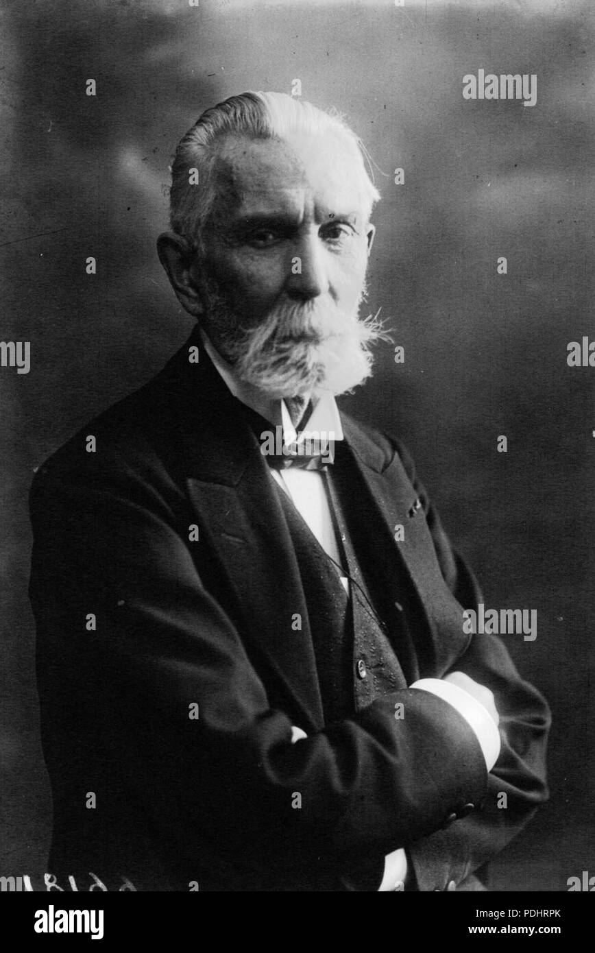 Early 20th century phot hi-res stock photography and images - Alamy