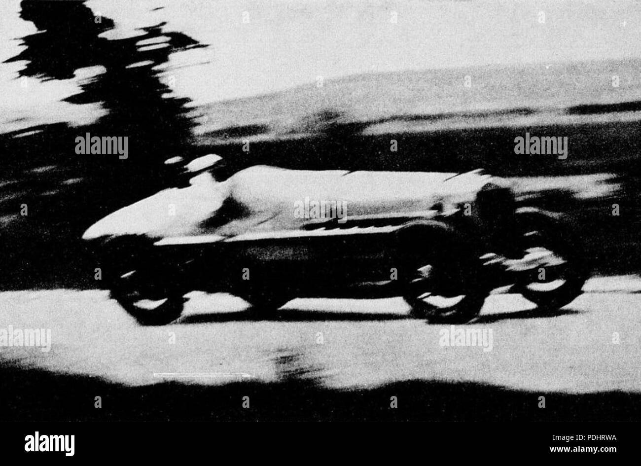 279 René Thomas le 6 juillet 1924 sur Delage 12 cylindres 'La Torpille ...