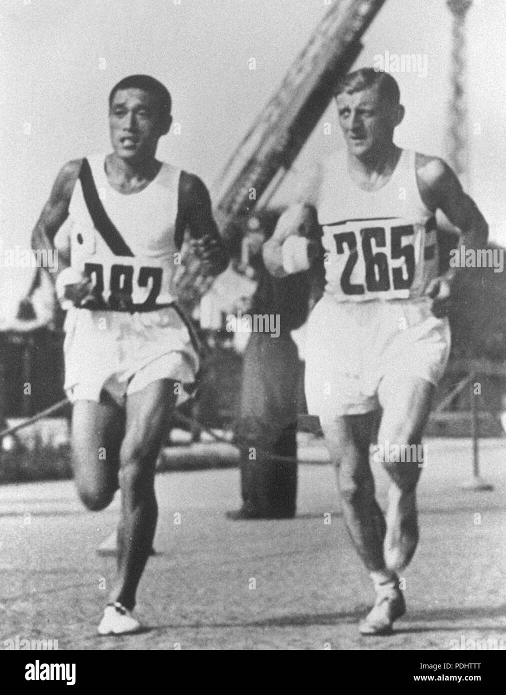 Sohn kee chung hi-res stock photography and images - Alamy