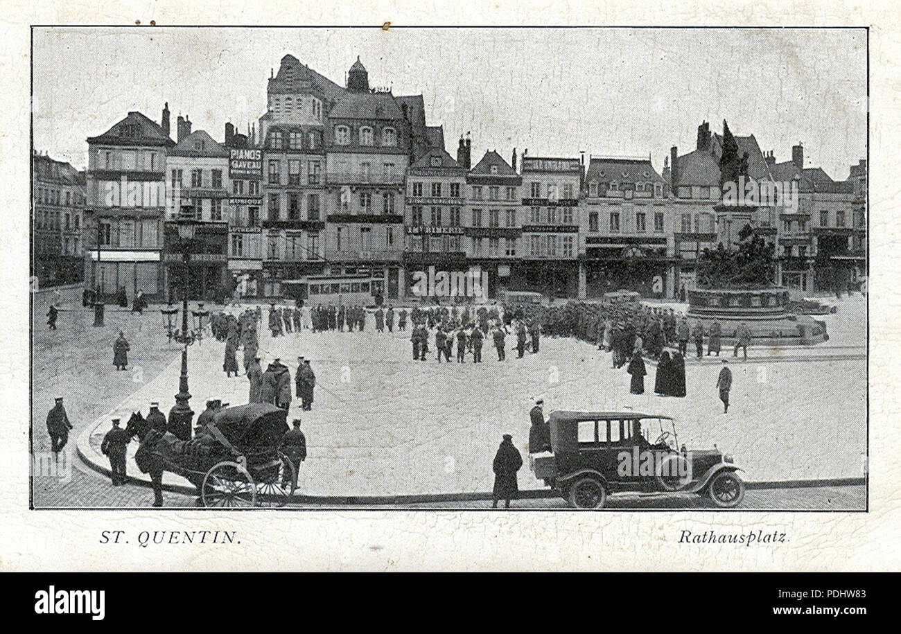 Rathausplatz 1 hi-res stock photography and images - Alamy