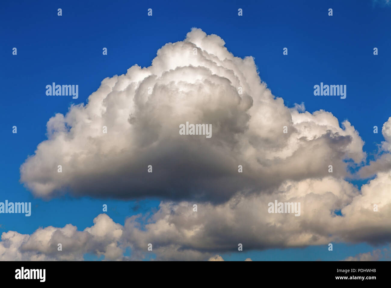 Unusual cloud shapes hi-res stock photography and images - Alamy