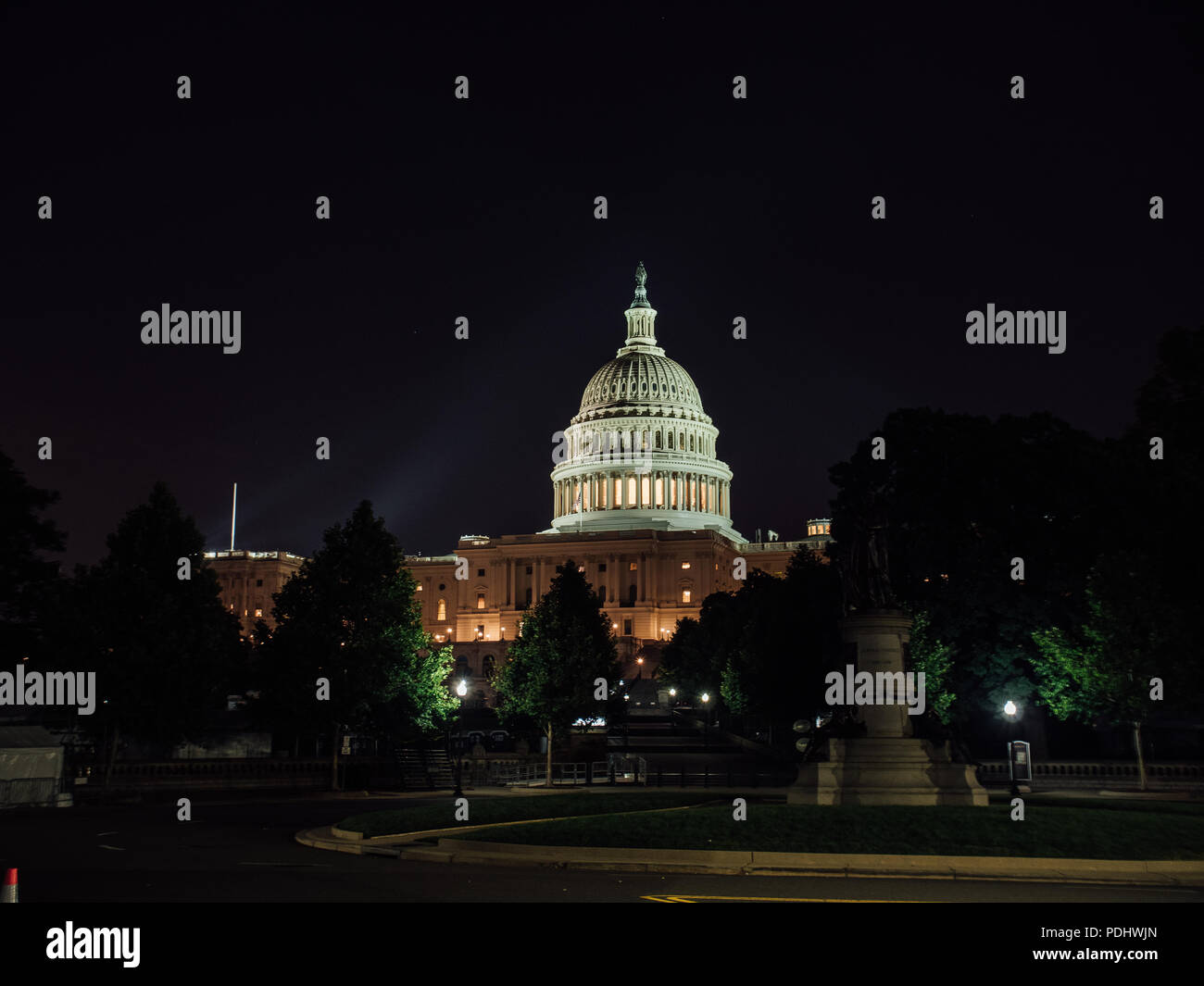 United States Capitol Building at Night Stock Photo - Alamy