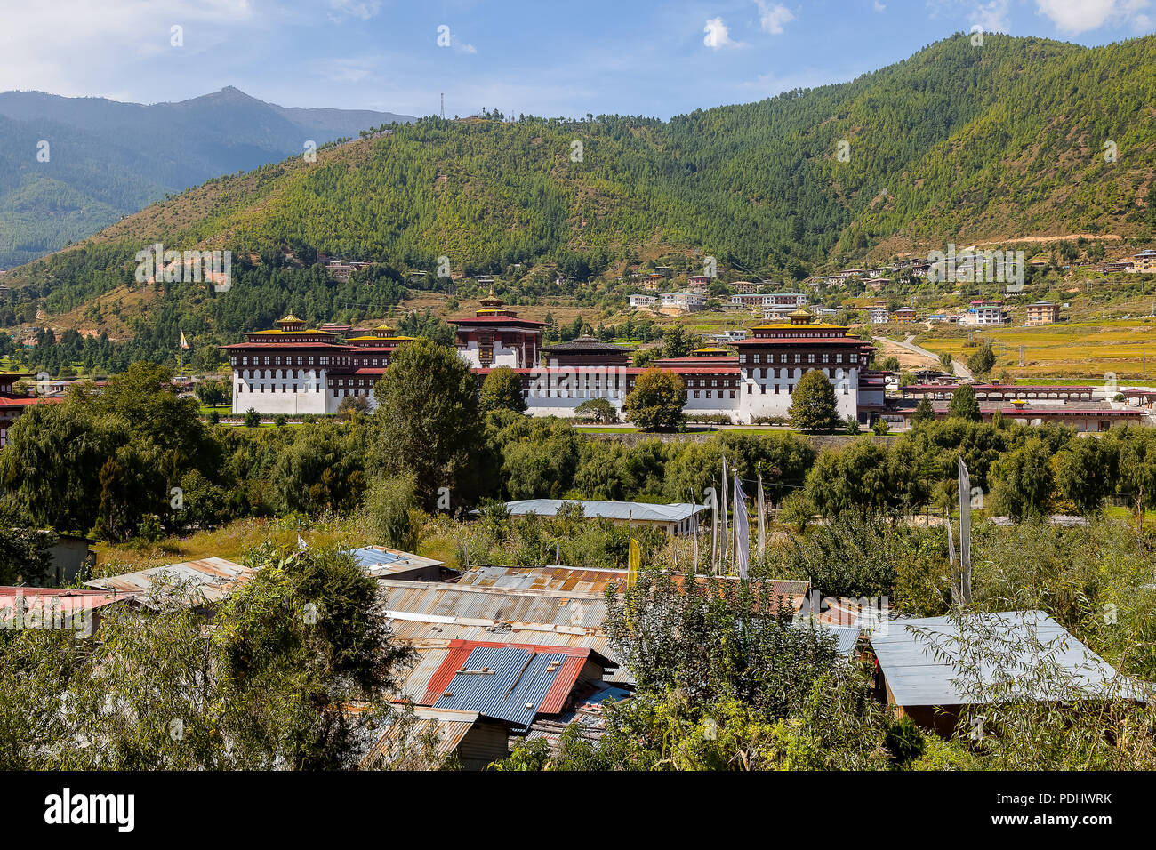 King of bhutan hi-res stock photography and images - Alamy