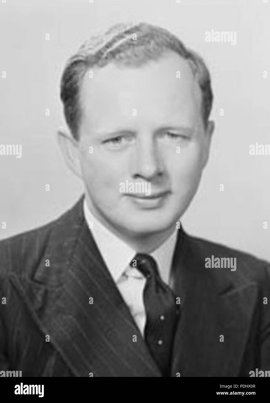 Peter howson hi-res stock photography and images - Alamy