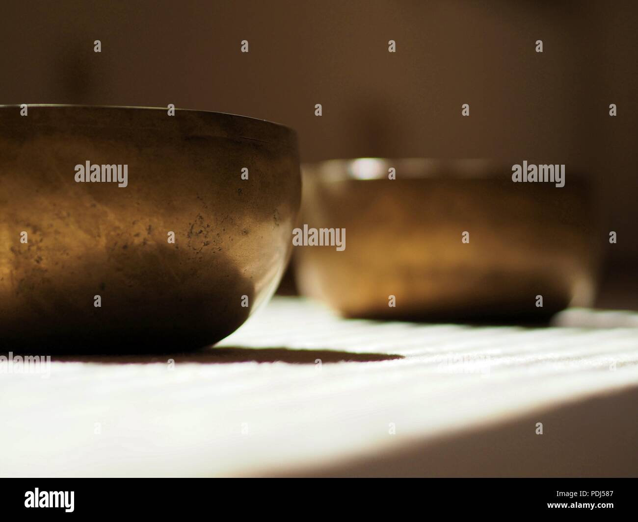 Sound Bowls High Resolution Stock Photography and Images - Alamy