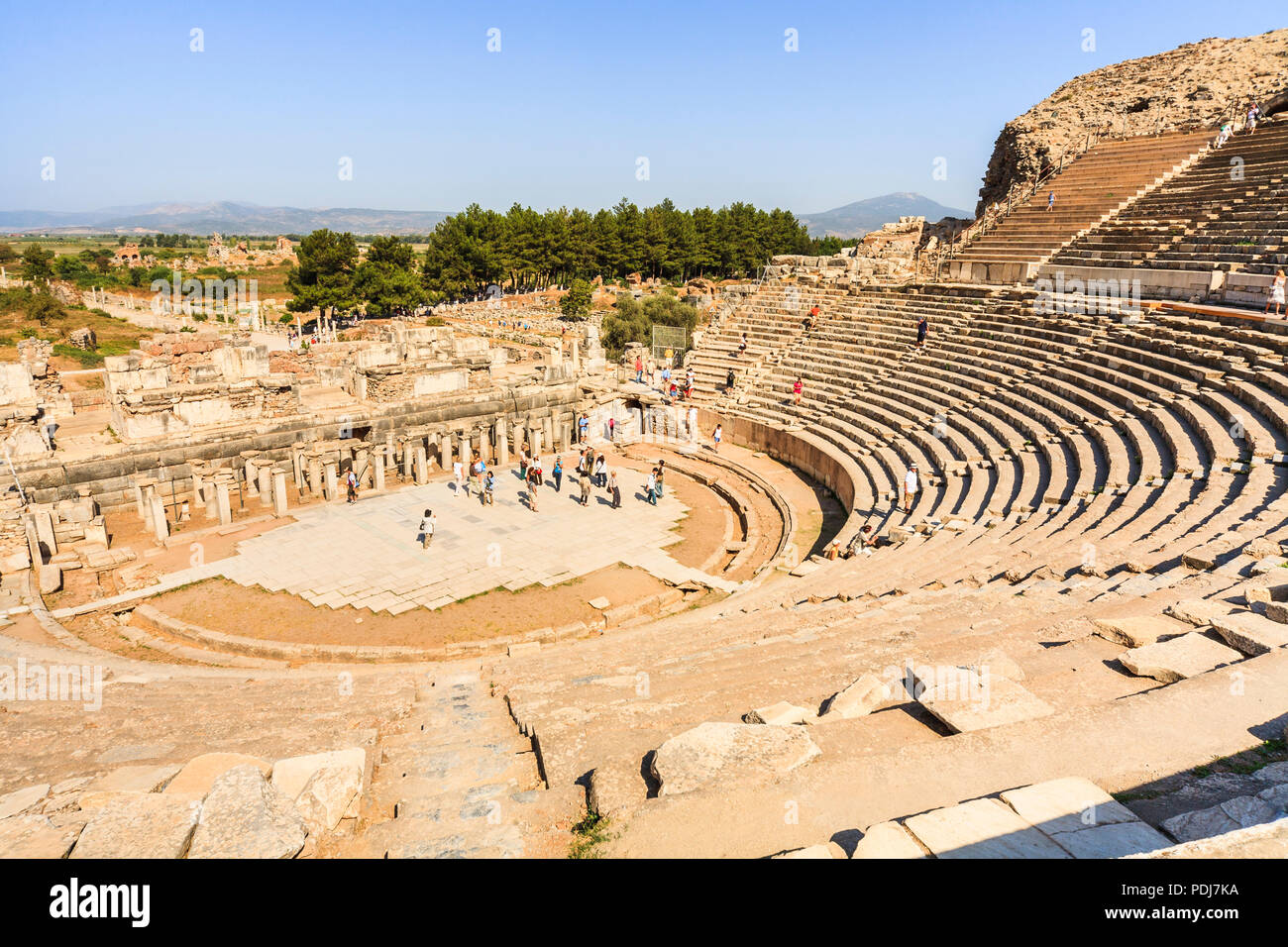 Ancient greek ampitheatre hi-res stock photography and images - Alamy