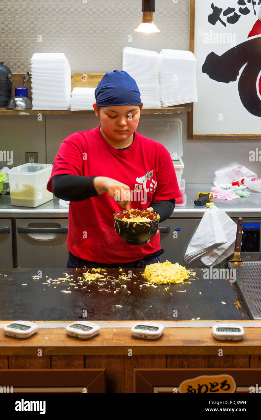 Fast food worker hi-res stock photography and images - Alamy